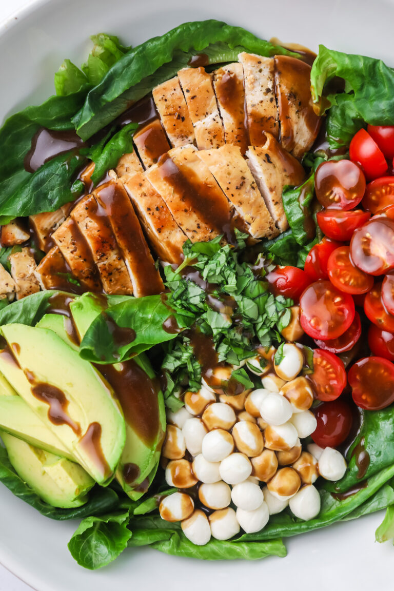 Chicken Caprese Salad (Ready in 20 Minutes) | Easy Recipe